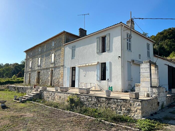 Saint-Jean-de-Blaignac - Maison 13 pièces à vendre