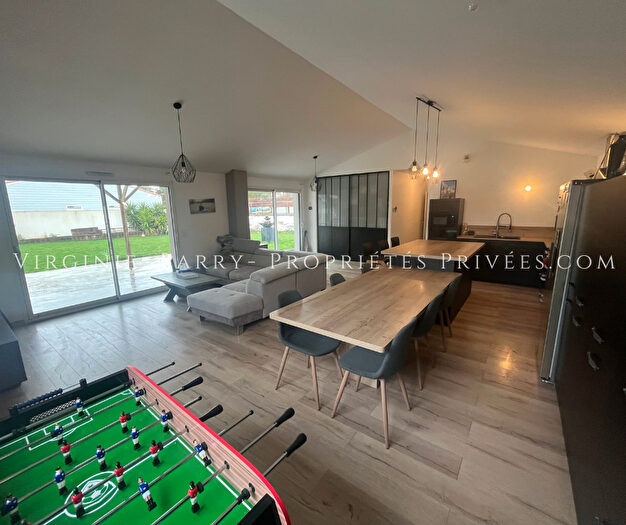 Maison à vendre - Rochefort, La Forêt Guérinau, Bois Bernard, Chargrinerie - 4 pièces - 3 chambres