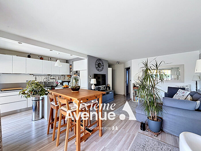 Appartement 3 pièces à vendre à Villeurbanne, Ferrandière, Maisons Neuves
