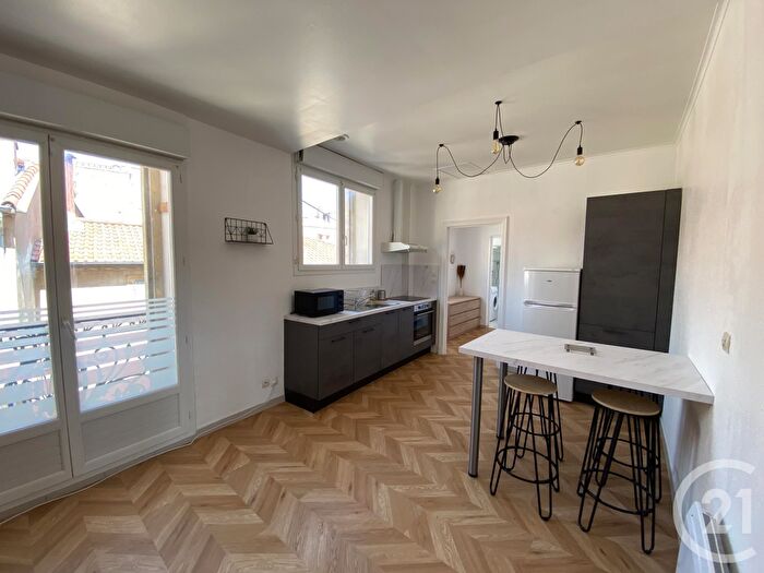 Appartement à louer - Béziers, Centre-ville, Palais des Congrès, Garibaldi, Gambetta - 2 pièces - 1 chambre