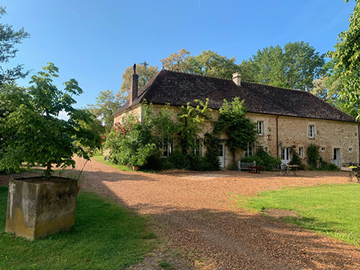 Maison à vendre - Saint-Mard-de-Réno - 10 pièces - 4 chambres