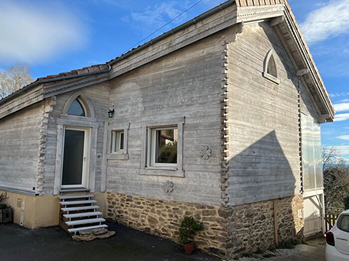 Maison à vendre - Brousses-et-Villaret - 7 pièces - 4 chambres