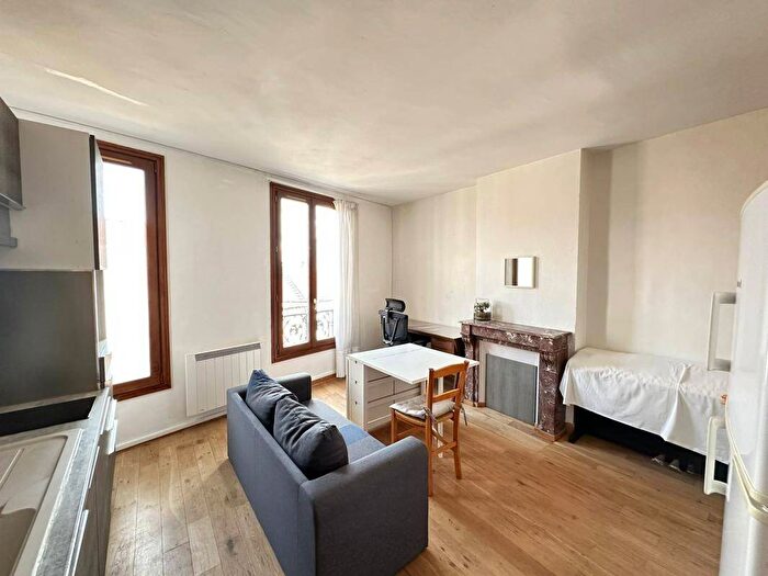 Appartement à louer - Bas Montreuil-République - 2 pièces - 1 chambre