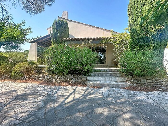 Maison 6 pièces à Aramon, à vendre