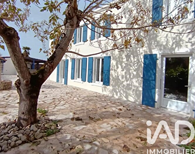 Maison à vendre - Sainte-Soulle - 8 pièces - 6 chambres