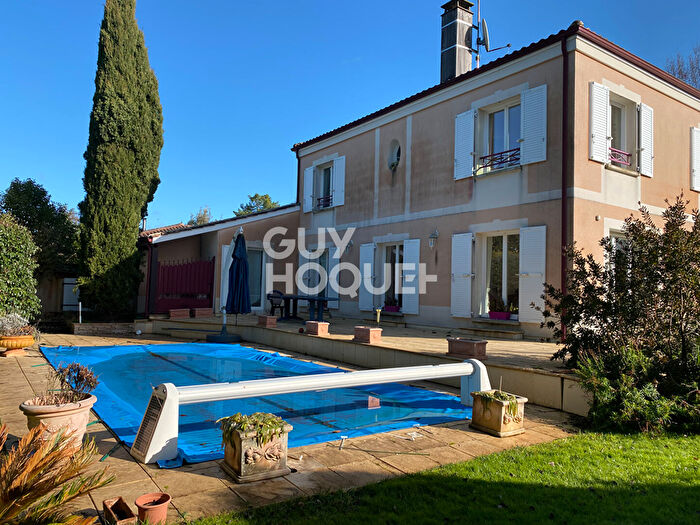 Maison à vendre - Libourne, Centre-ville, Bastide, Gare - 7 pièces - 5 chambres