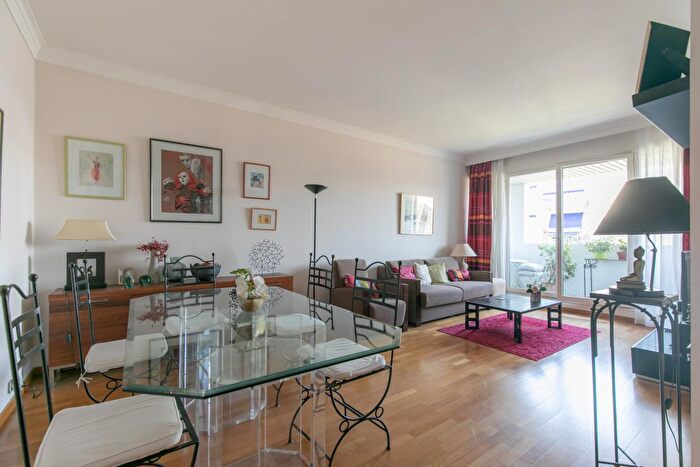Saint-Maur-des-Fossés, La Varenne : Appartement 3 pièces à vendre