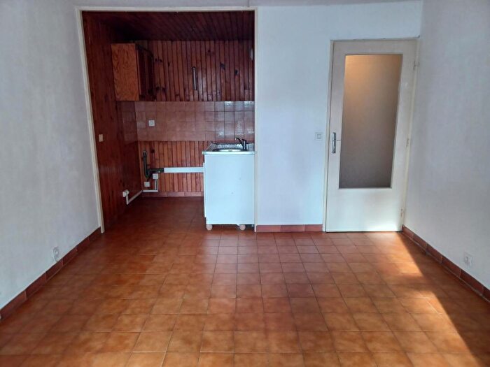Appartement à louer - Fréjus, Villeneuve - 2 pièces - 1 chambre