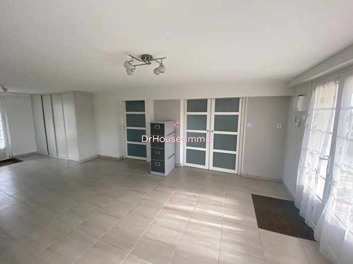 Maison à vendre - Mignaloux-Beauvoir - 9 pièces - 6 chambres