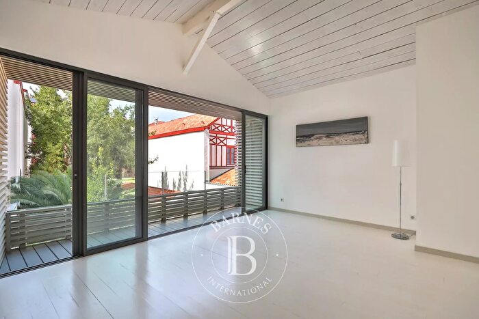 Appartement 4 pièces à vendre - Saint-Jean-de-Luz, Centre-ville