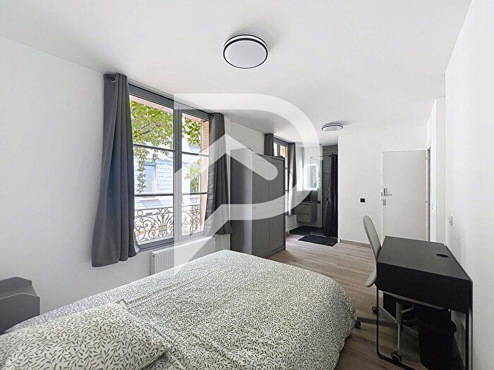 Appartement à louer - Choisy-le-Roi - 6 pièces - 5 chambres