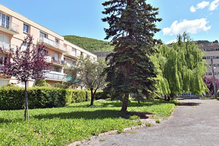 Appartement à vendre - Digne-les-Bains, Arches, Epinettes, Saint-Véran - 3 pièces - 2 chambres