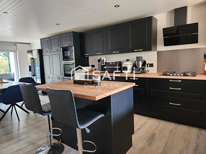 Maison 8 pièces à vendre - La Roche-sur-Yon, Vallée Verte, Liberté