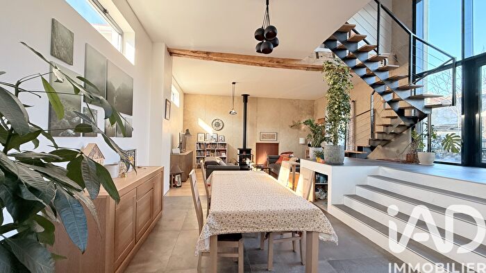 Maison à vendre - Beynost - 6 pièces - 4 chambres