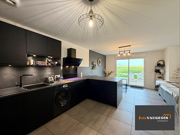 Maison à vendre - Saint-Germain-sous-Doue - 4 pièces - 3 chambres