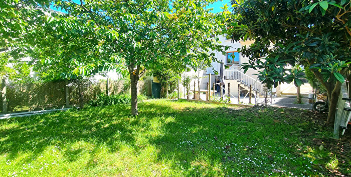 Maison à vendre - Houilles, Le Réveil-Matin - 5 pièces - 3 chambres