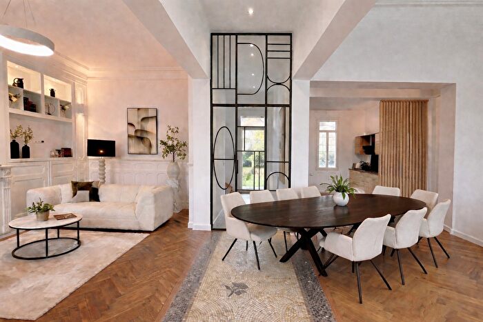 Maison 7 pièces à vendre à Villeneuve-d'Ascq, Sart, Babylone
