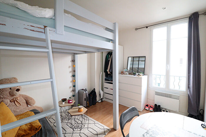 Appartement 1 pièce à Ivry-sur-Seine, Ivry Port, à vendre