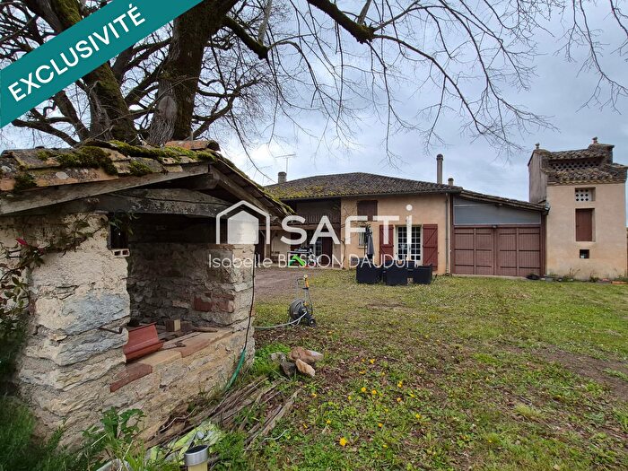 Maison à vendre - Bioule - 5 pièces - 3 chambres