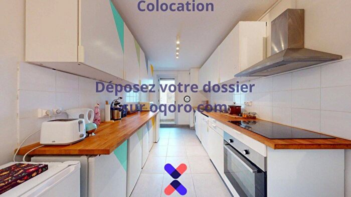 Appartement à louer - Centre Ville, Tassin-la-Demi-Lune - 5 pièces - 4 chambres