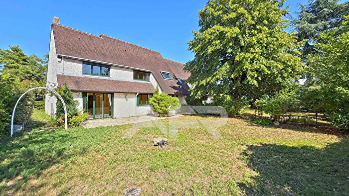 Maison à vendre - Chatou, Est - 6 pièces - 4 chambres