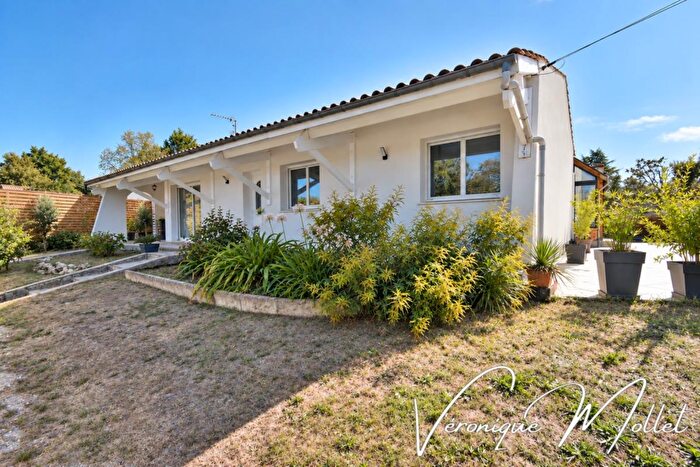 Maison 5 pièces à Léognan, à vendre