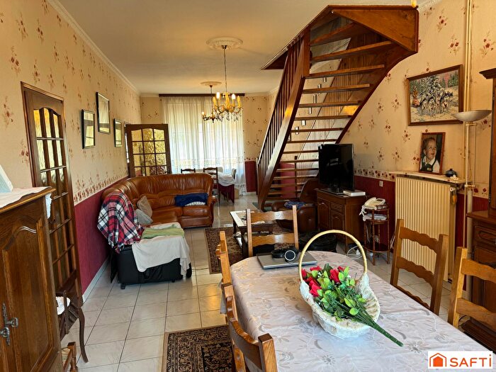 Maison à vendre - Véry - 7 pièces - 5 chambres