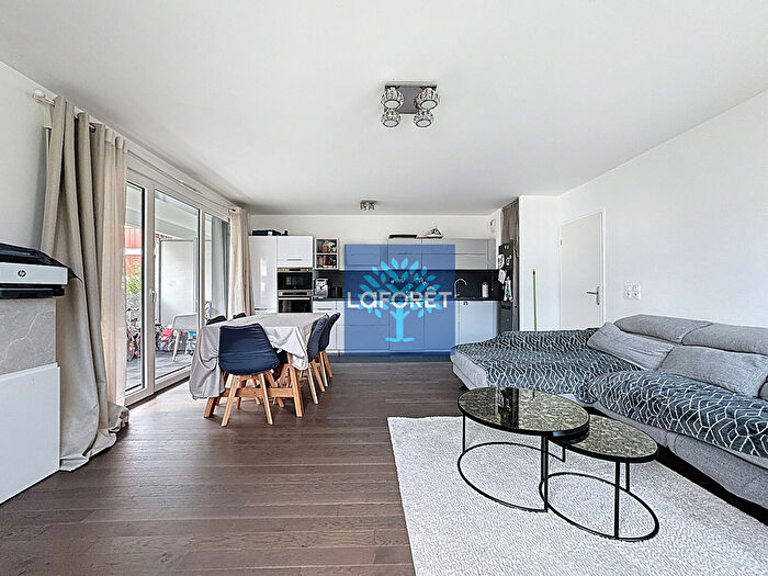 Appartement à vendre - Antony, Croix de Berny - 3 pièces - 2 chambres