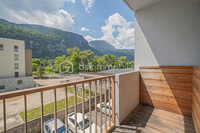 Cluses, Centre-ville : Appartement 3 pièces à louer