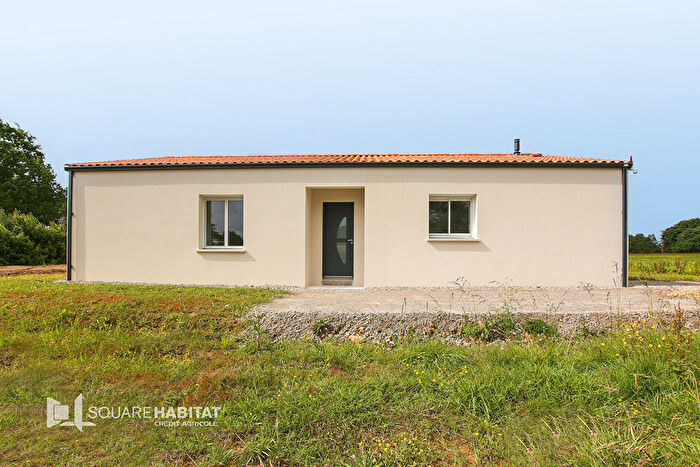 Maison 4 pièces à vendre à Beaulieu-sous-la-Roche