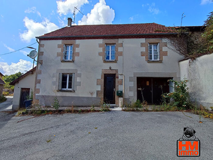 Maison à vendre - Folles - 6 pièces - 4 chambres