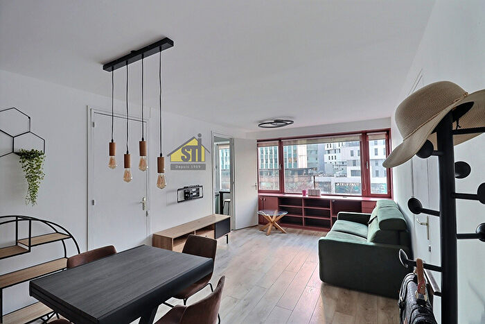Paris 14ème, Montparnasse, Raspail : Appartement 2 pièces à louer
