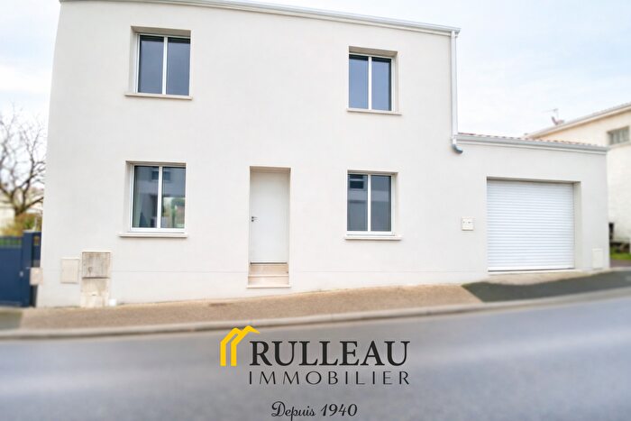 Maison à vendre - Bassens - 5 pièces - 4 chambres