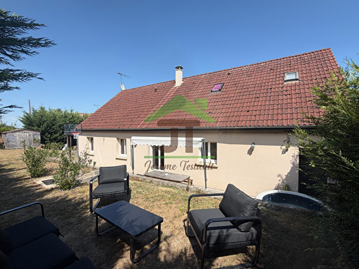 Fréteval : Maison 7 pièces à vendre