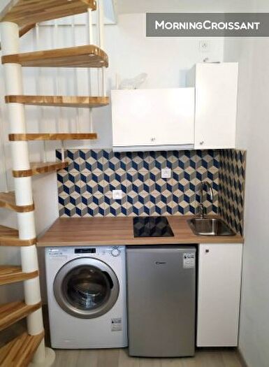 Appartement à louer - Fontainebleau, Provenceaux, Carmel - 2 pièces - 1 chambre