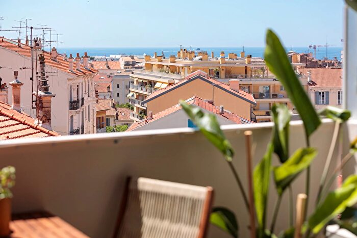 Appartement 2 pièces à vendre - Cannes, Carnot