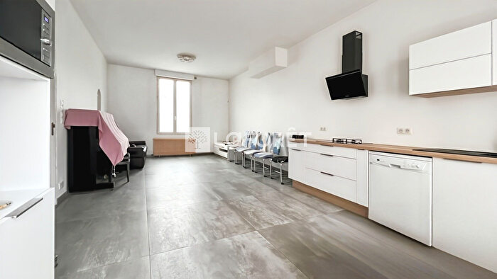 Maison à vendre - Saint-Hilaire-Saint-Florent, Saint-Hilaire - 7 pièces - 6 chambres