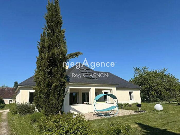 Maison à vendre - Vendôme, Centre-ville, Rochambeau - 7 pièces - 5 chambres