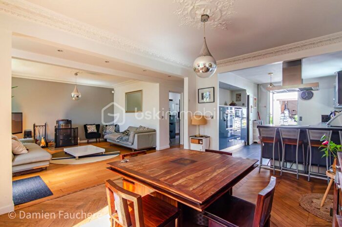 Savigny-sur-Orge, Gâtines : Maison 9 pièces à vendre