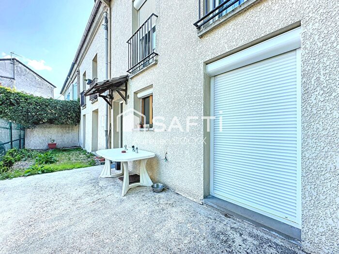 Appartement à vendre - Claye-Souilly - 4 pièces - 2 chambres