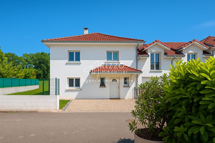 Maison à vendre - Saint-Genis-Pouilly - 5 pièces - 4 chambres