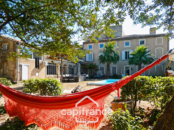 Maison à vendre - Saint-Geniès-de-Comolas - 10 pièces - 5 chambres