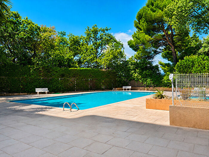 Appartement 3 pièces à Antibes, Rastines, Super Antibes, Laval, La Fontonne, à vendre