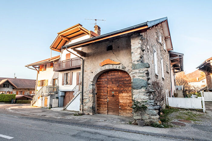 Maison à vendre - Cervens - 5 pièces - 4 chambres