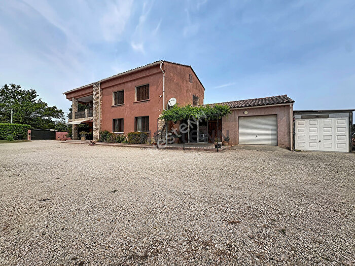 Jonquières : Maison 11 pièces à vendre