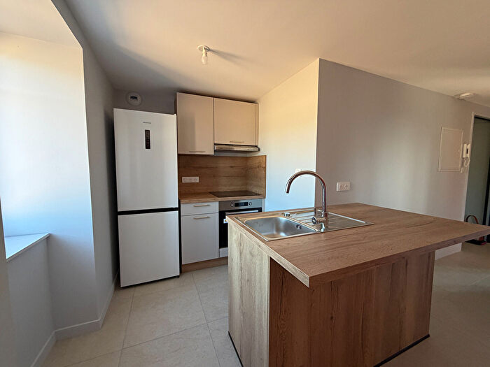Aixe-sur-Vienne : Appartement 2 pièces à louer