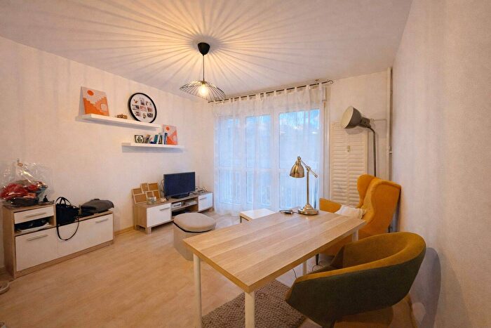 Appartement à louer - Saurupt-Clémenceau, Nancy - 2 pièces - 1 chambre