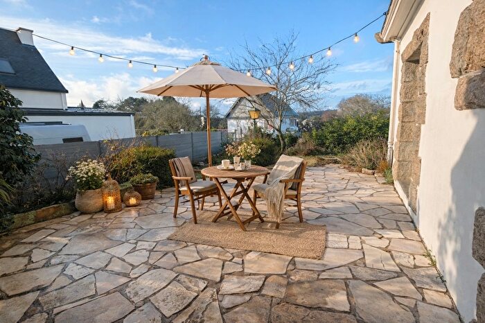 Maison à vendre - Hennebont, Centre-ville, Kerbihan, La Grange, Kerlano - 6 pièces - 4 chambres