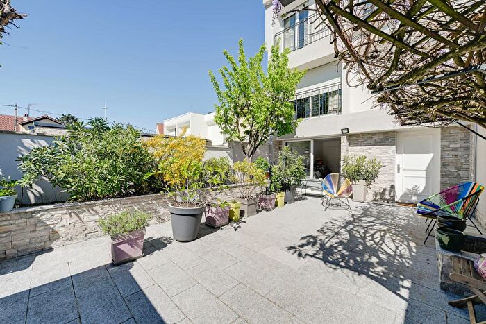 Maison 6 pièces à vendre à Nanterre, Mont Valérien