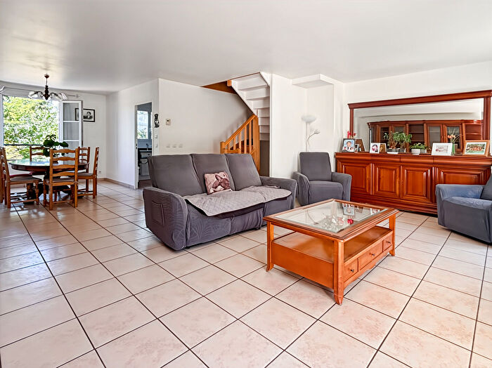 Maison 6 pièces à Igny, à vendre